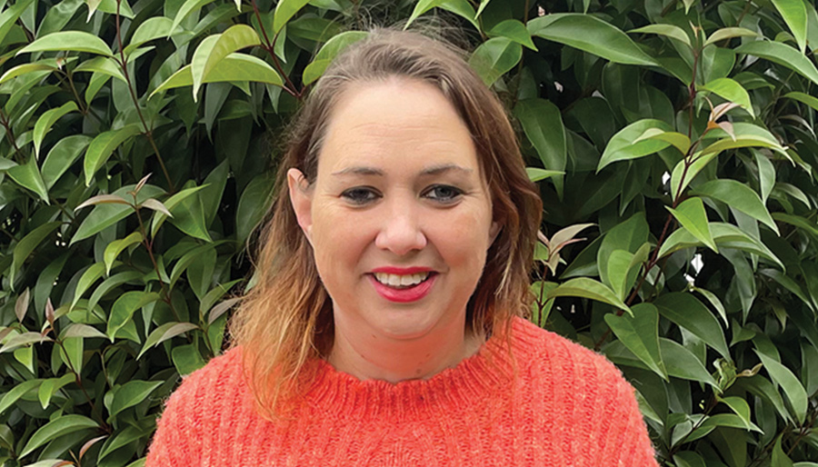 A warm Iosis welcome to Kate Bennett - Iosis